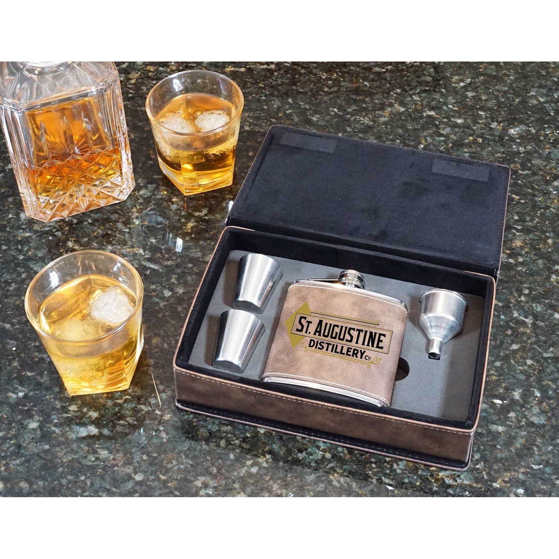 Gift Shop Products :: Flasks :: Rustic Leatherette Flask Gift Set